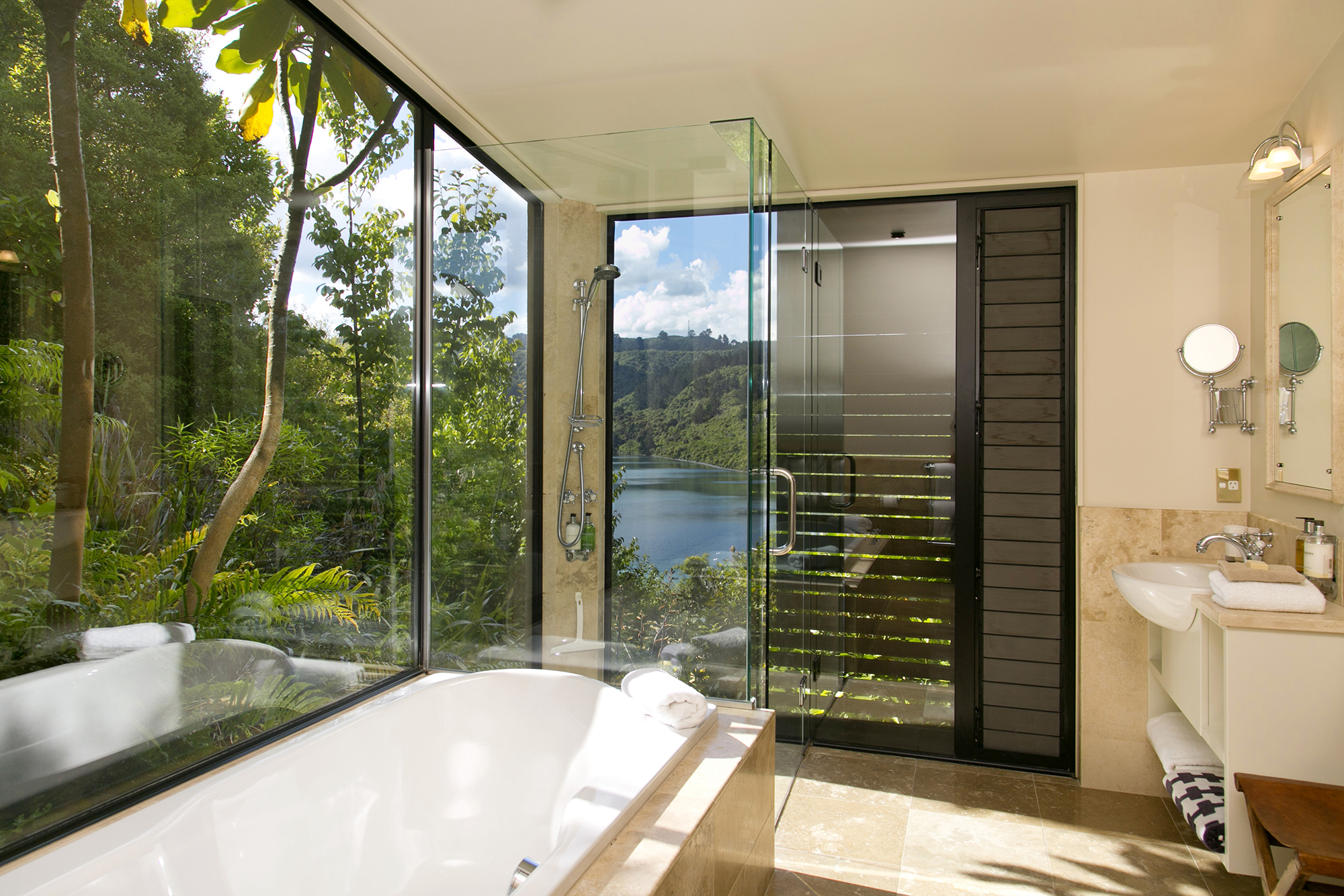 Lake Taupō Private Villas for Families & Friends – The Point Villas